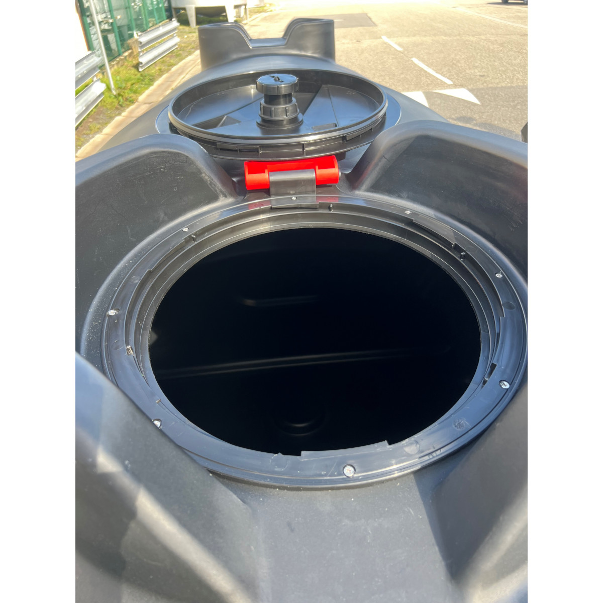 Citerne PEHD pour transport eau avec vanne 2’’ | Citernes