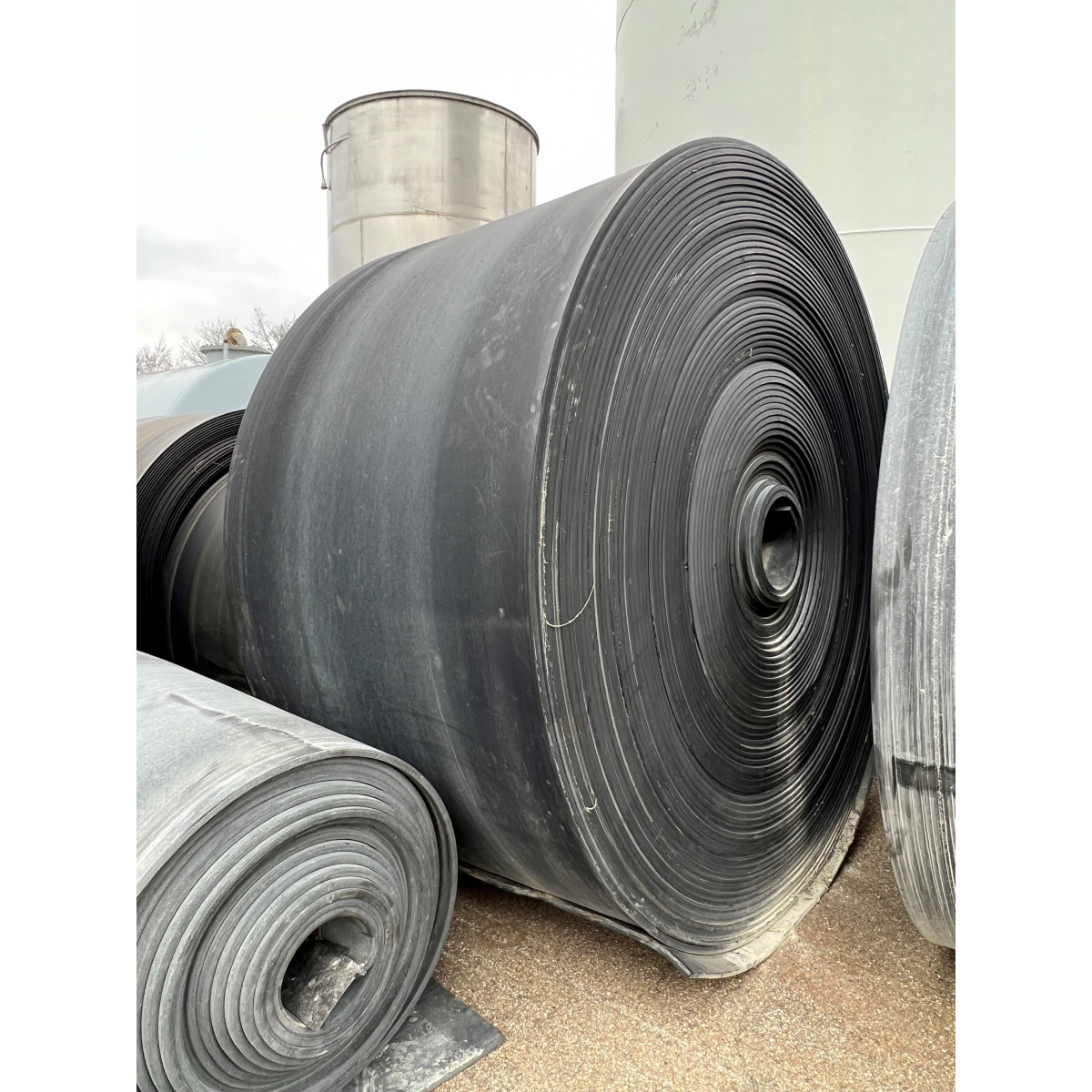 Tapis de mine en rouleau d‘occasion au mètre linéaire | Tapis de mine ...